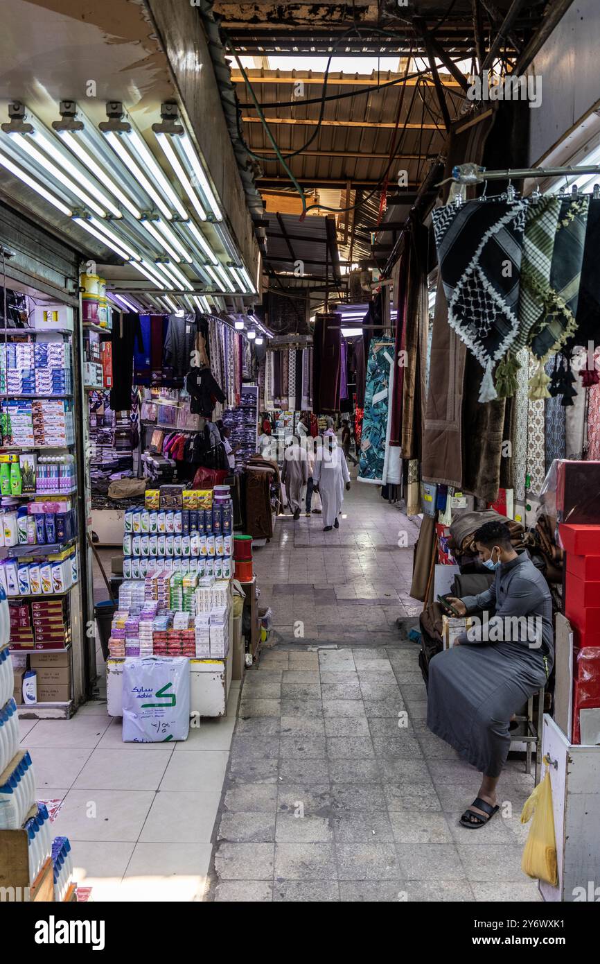 RIYADH, SAUDI ARABIA - NOVEMBER 30, 2021: Market alley in Almarqab ...
