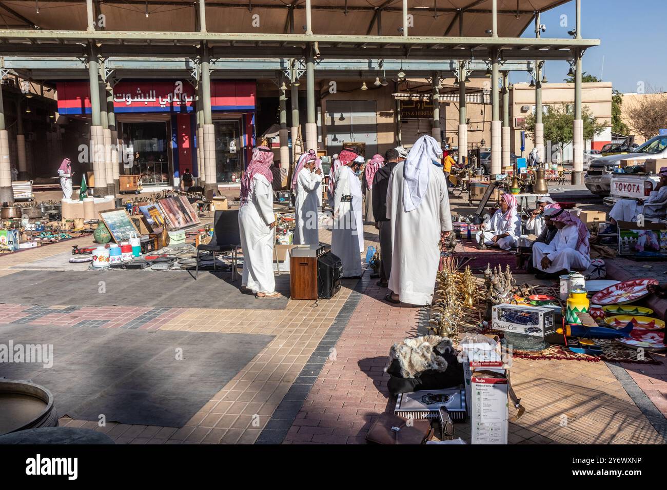 RIYADH, SAUDI ARABIA - NOVEMBER 30, 2021: Flea market section of Souq ...