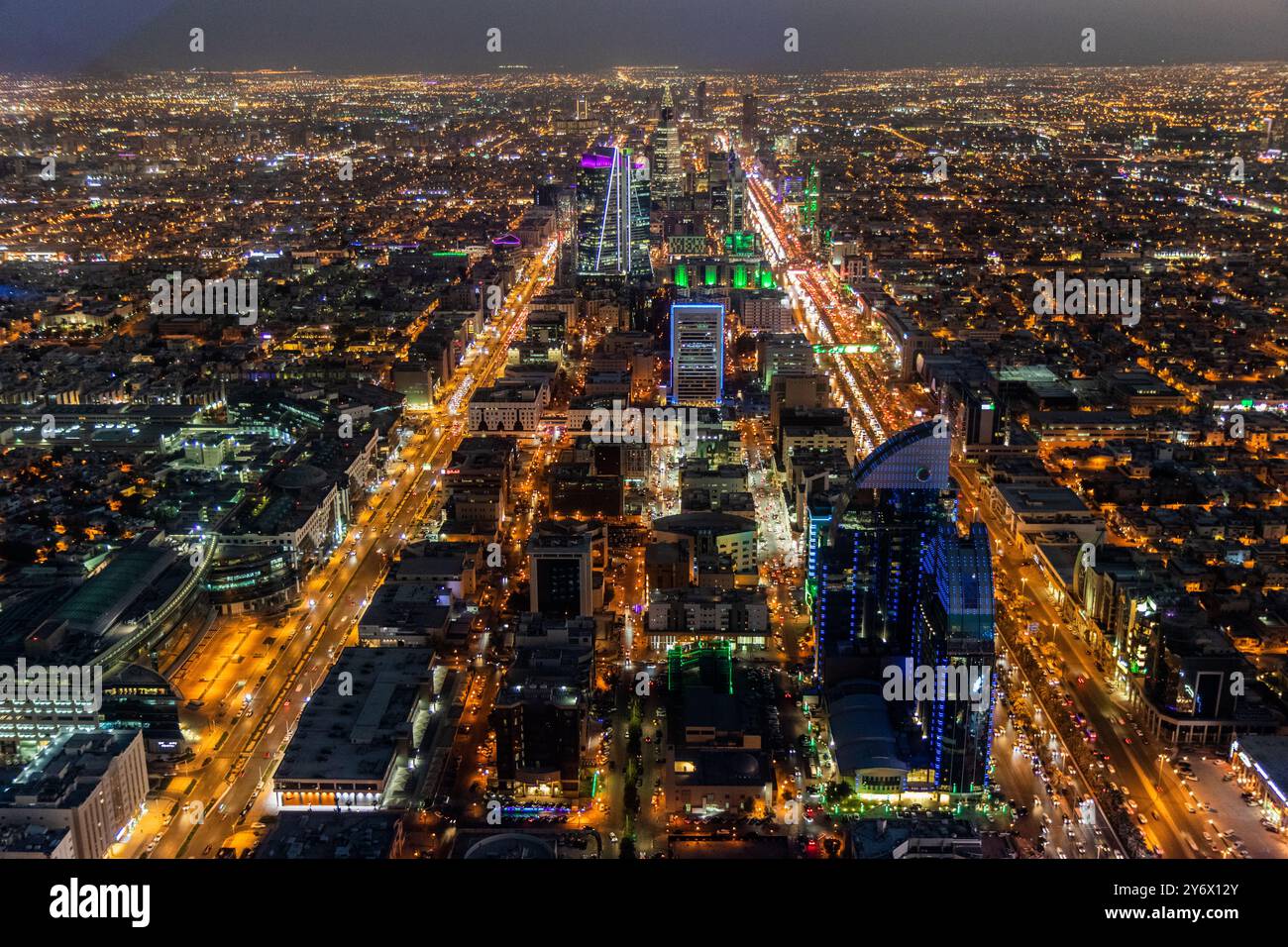 Evening aerial view of Riyadh, capital of Saudi Arabia Stock Photo - Alamy
