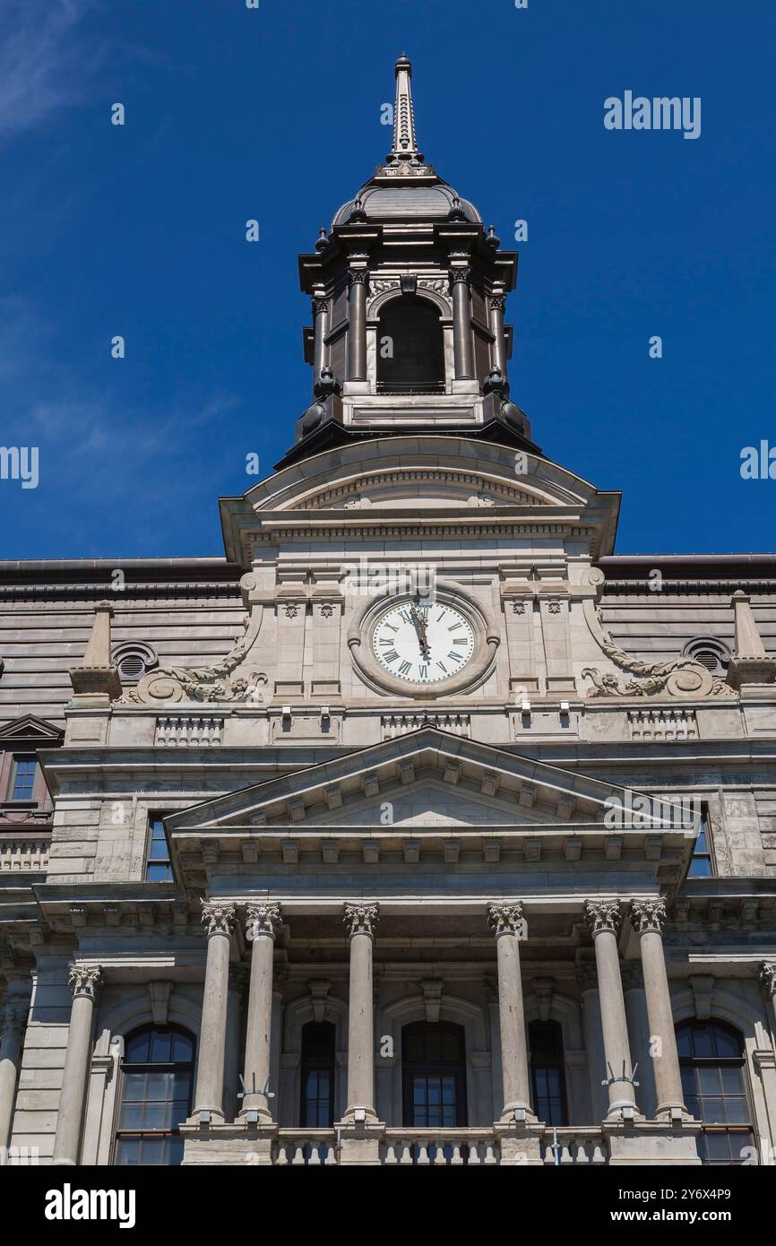 Facade of Montreal City Hall building with ornate architectural details ...