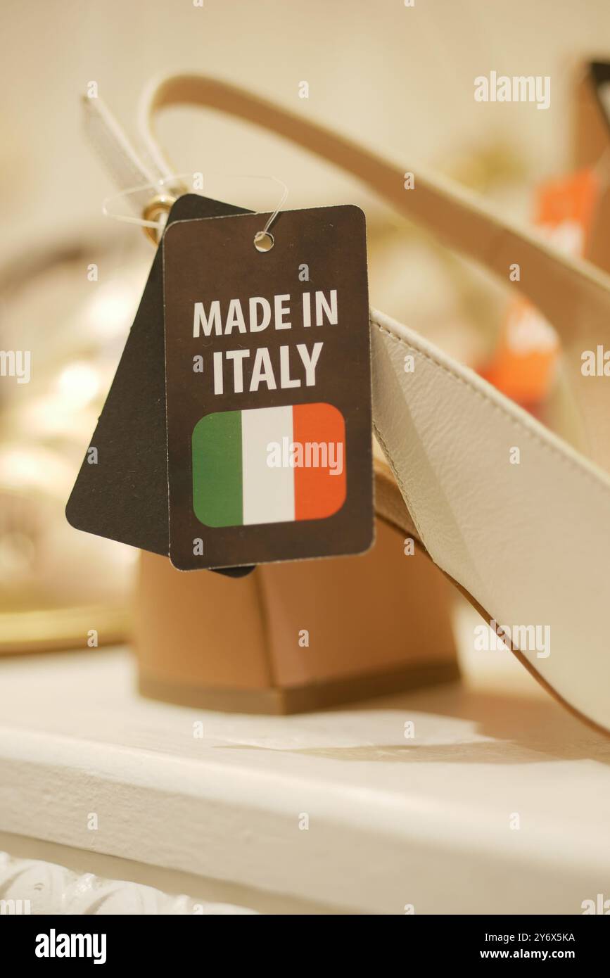 Discover Elegant Footwear that proudly features a genuine Made in Italy ...