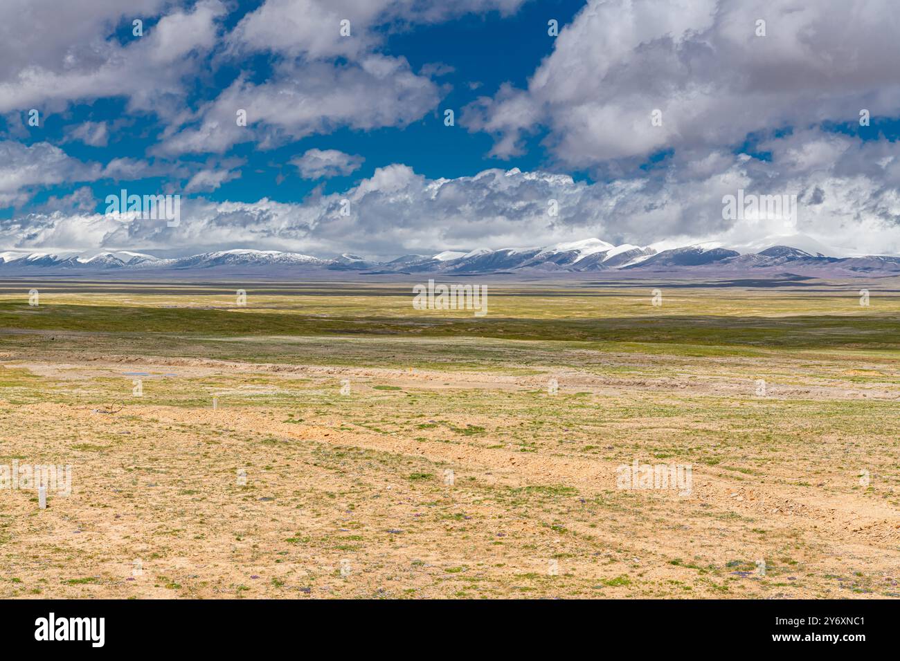 Panoramic view of snow capped mountain ranges and cloudscape of Kunlun ... Panoramic view of snow capped mountain ranges and cloudscape of Kunlun ...
