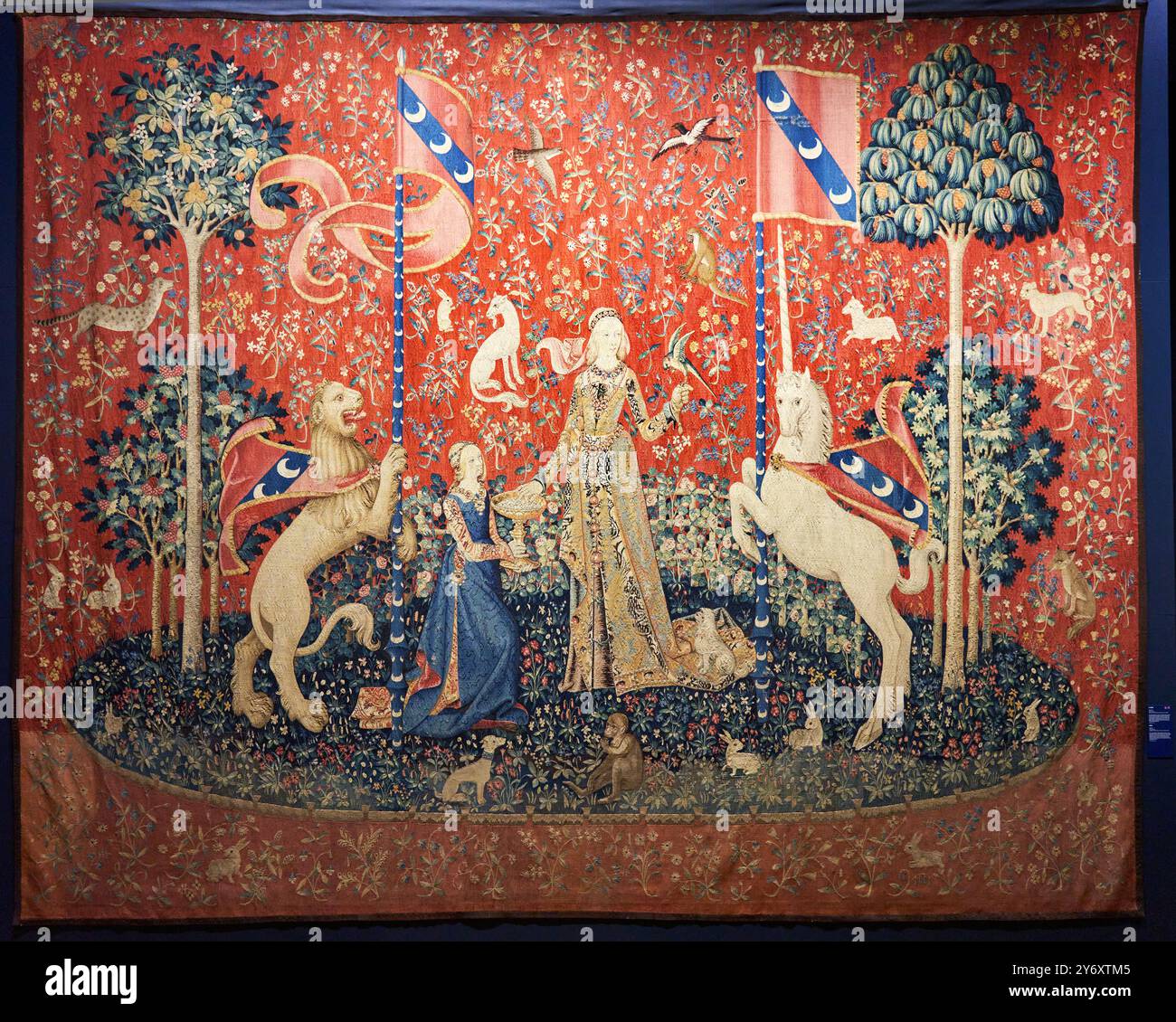The Lady and the Unicorn, Le Goût, Tapestries millefleurs style, Wool ...