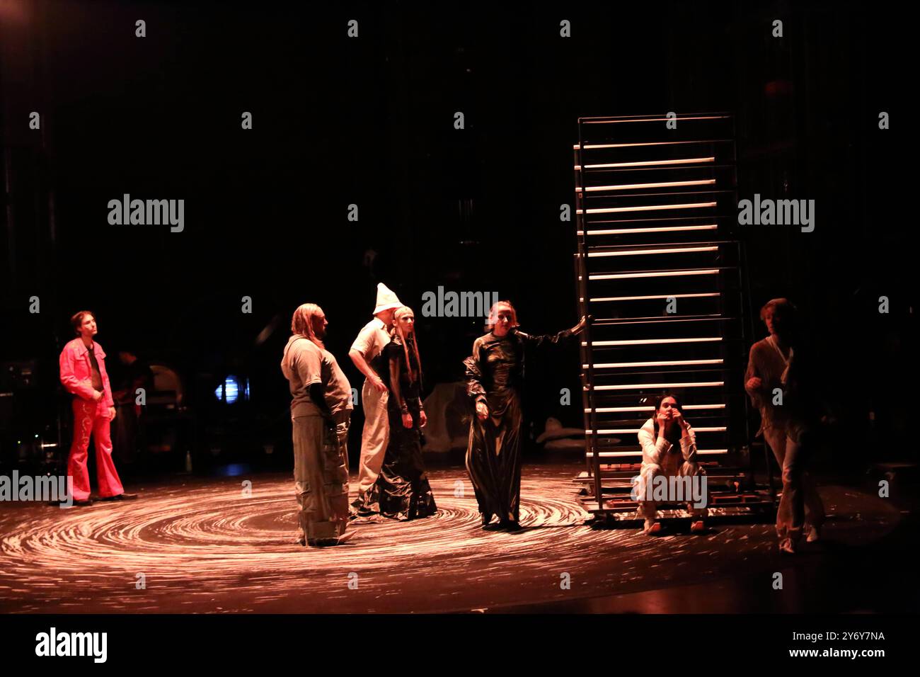 Jeremy Mockridge als Todd, Alexej Lochmann als Cooper, Felix Goeser als ...
