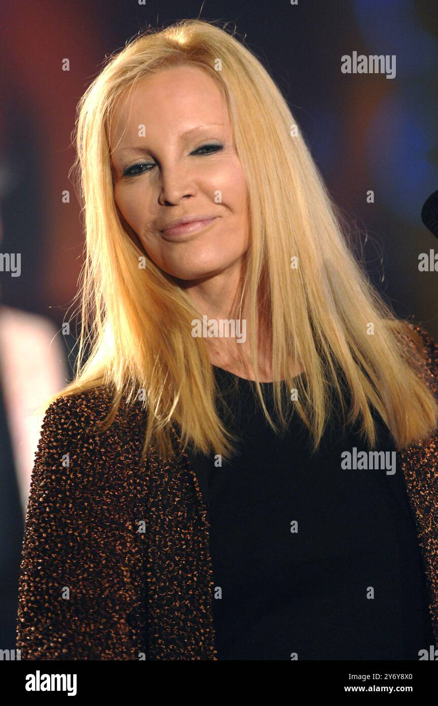 Patty pravo photographs 2008 hi-res stock photography and images - Alamy