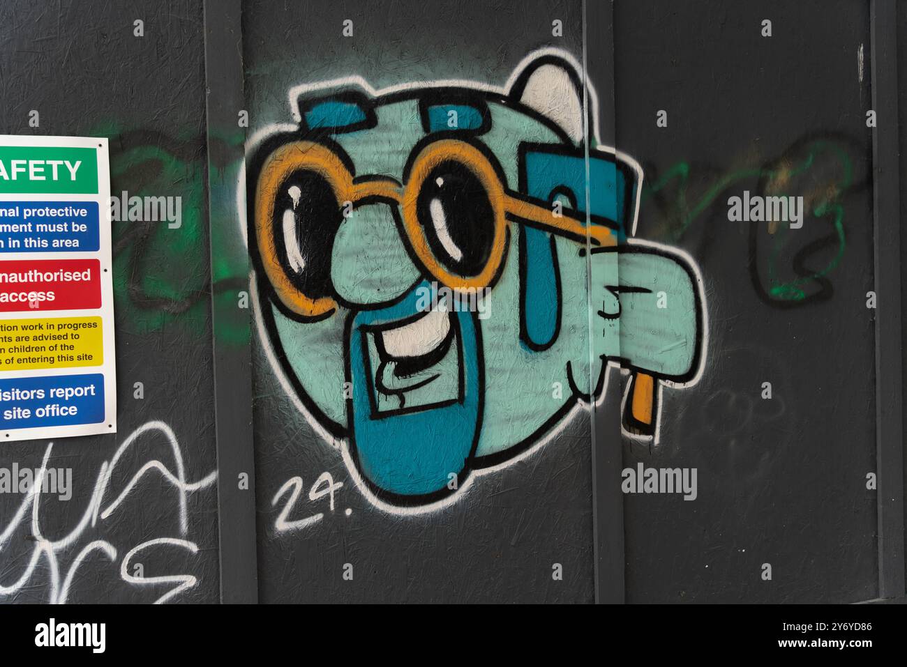 Graffiti, wall, Banksy, spray-paint, public space, colourful, satirical ...