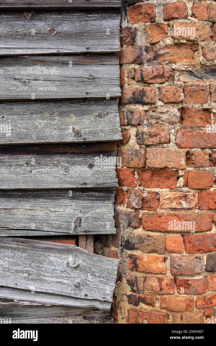 Old barn, Oxfordshire, UK Stock Photo - Alamy
