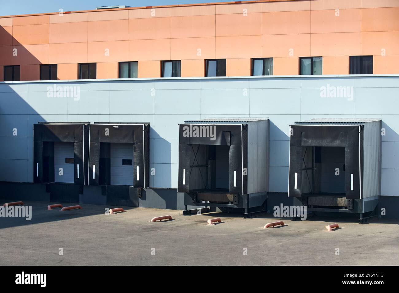 Loading dock or loading bay with bumpers, levelers, lift, dock seals or ...