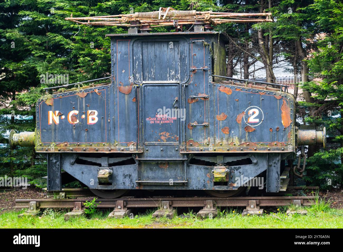 0-4-0 steeplecab E2 locomotive in National Coal Board livery, built by ...