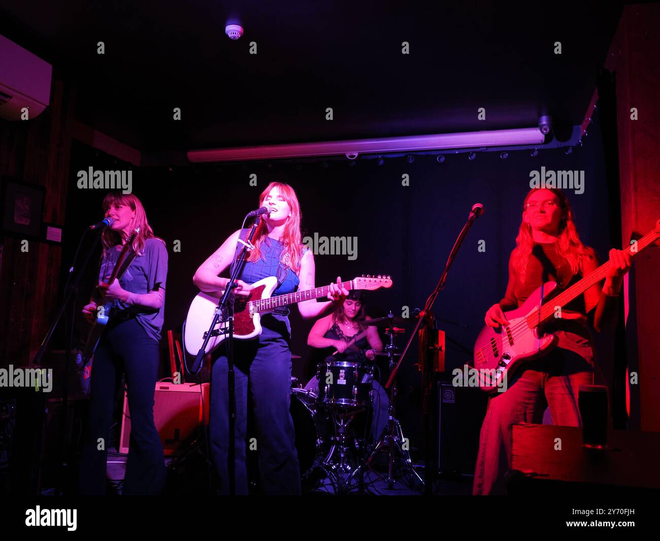 The fantastic Betty Taylor band from Australia on their first tour ...