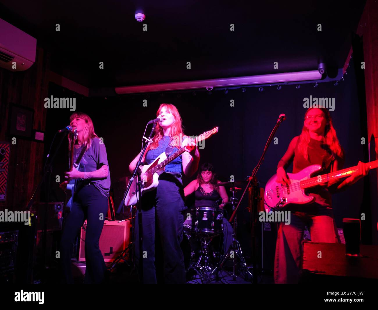 The fantastic Betty Taylor band from Australia on their first tour ...