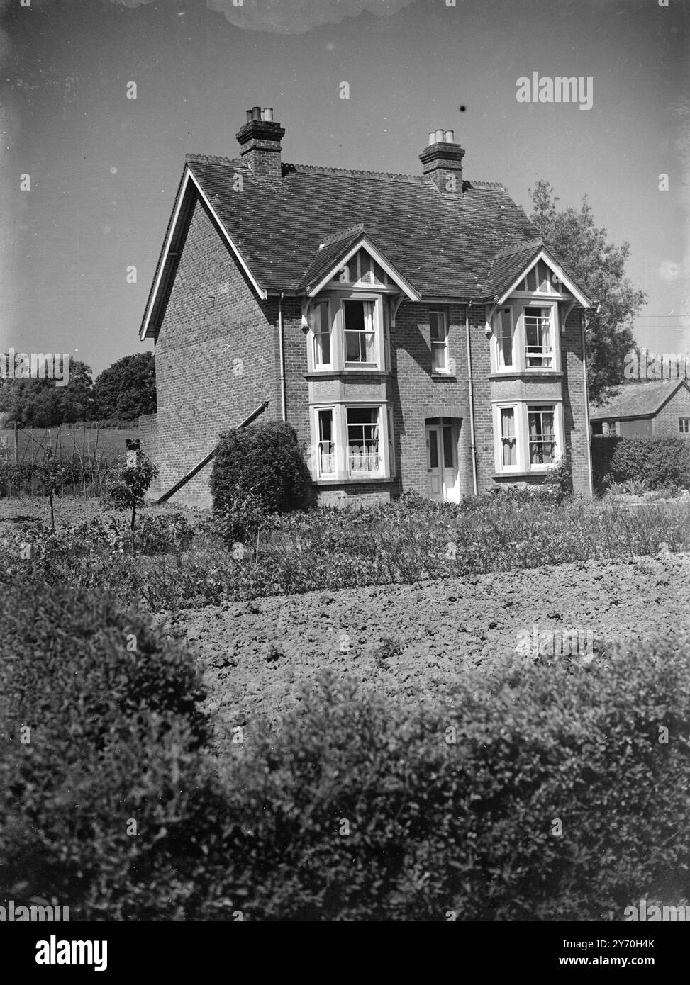 1940s farm house hi-res stock photography and images - Alamy