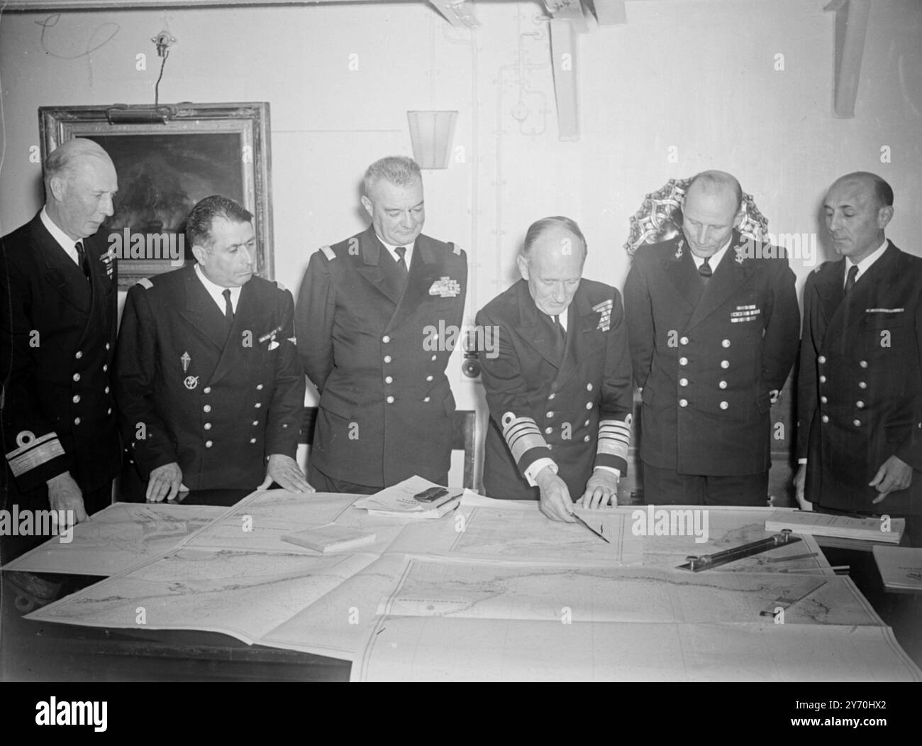 WESTERN UNION NAVAL COMMANDERS AT EXERCISE CONFERENCE Commanders of the British , French and ...