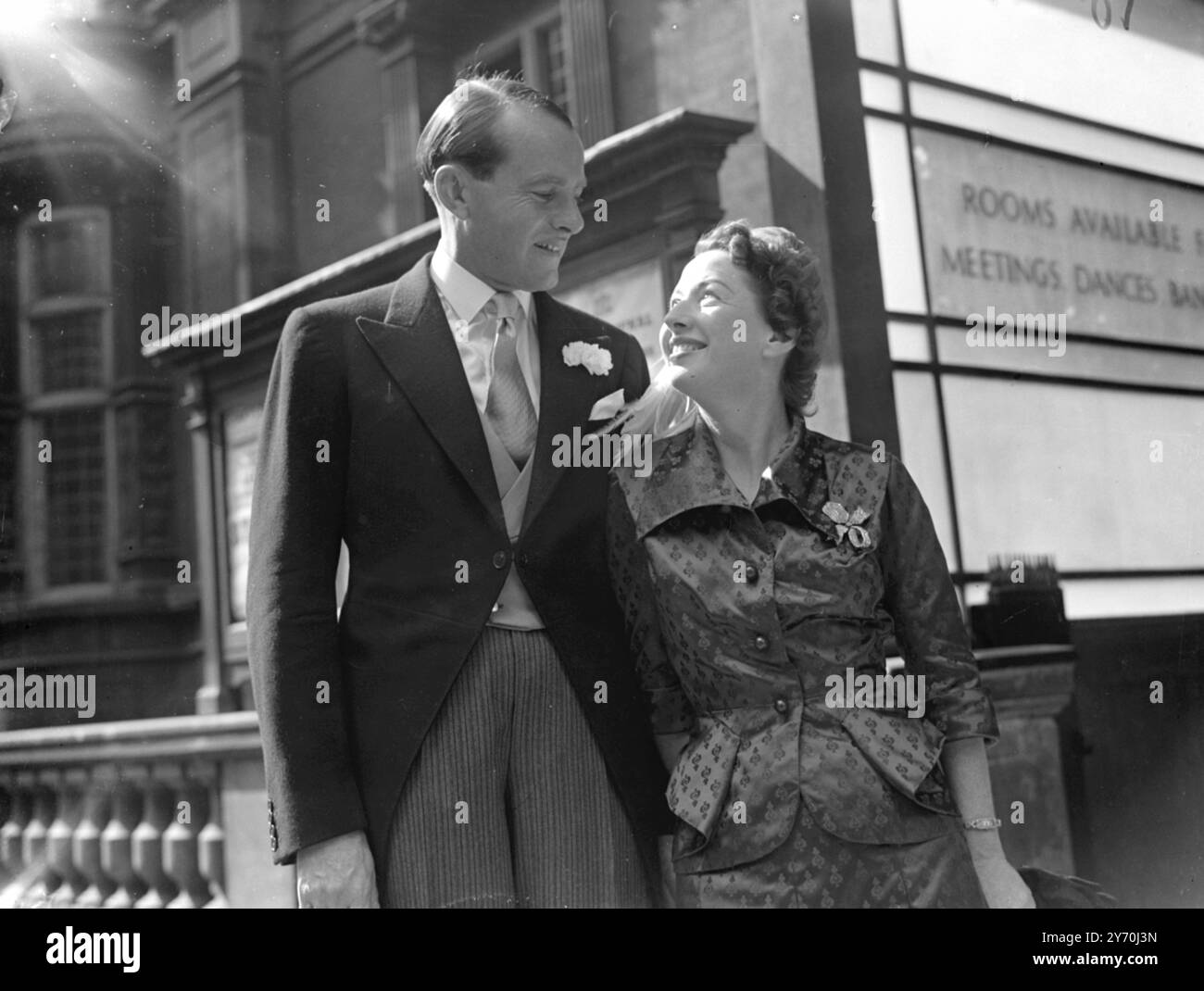 Woman star posing Black and White Stock Photos & Images - Alamy
