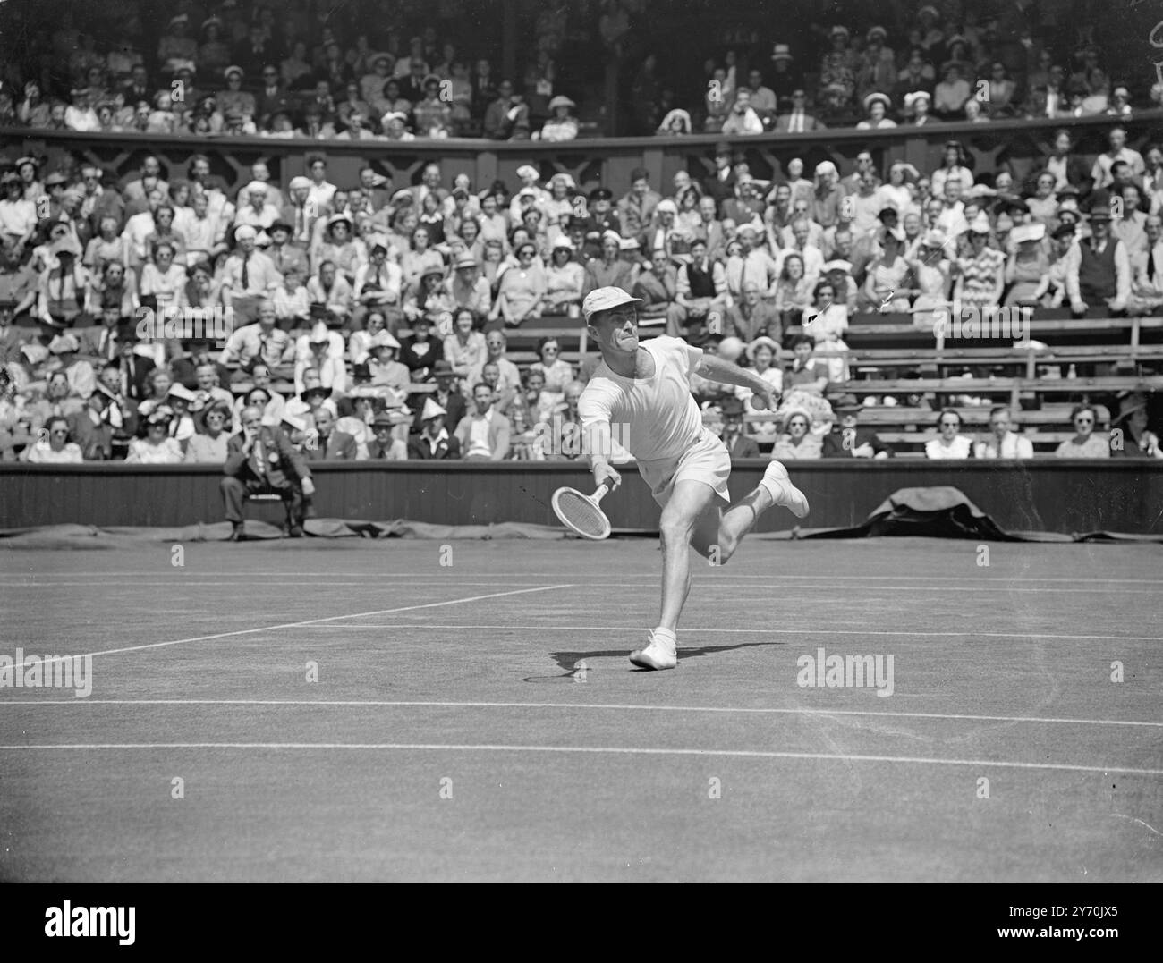 1 june 1949 Black and White Stock Photos & Images - Alamy