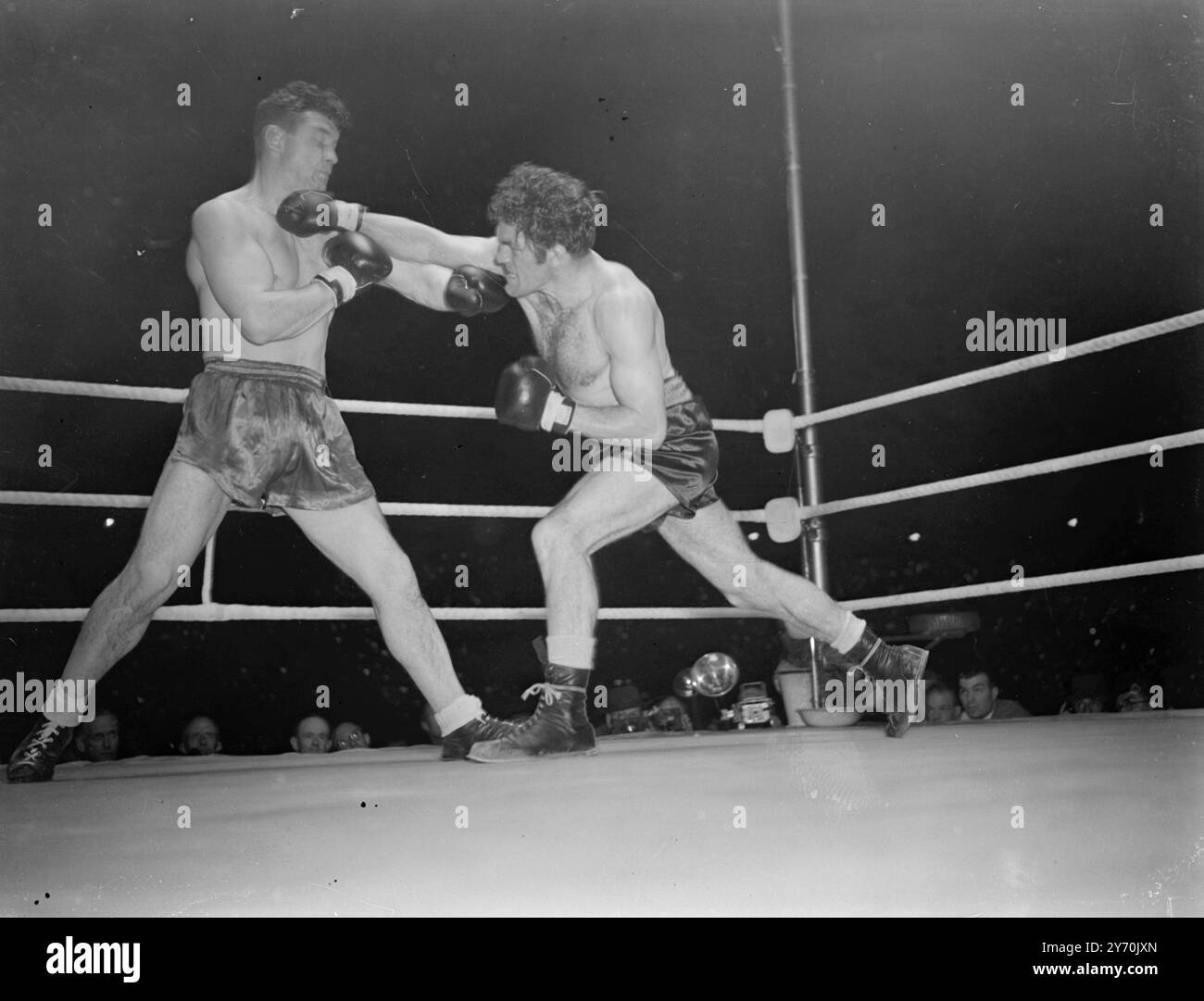 WOODCOCK V MILLS FIGHT Bruce Woodcock, British, empire and European ...