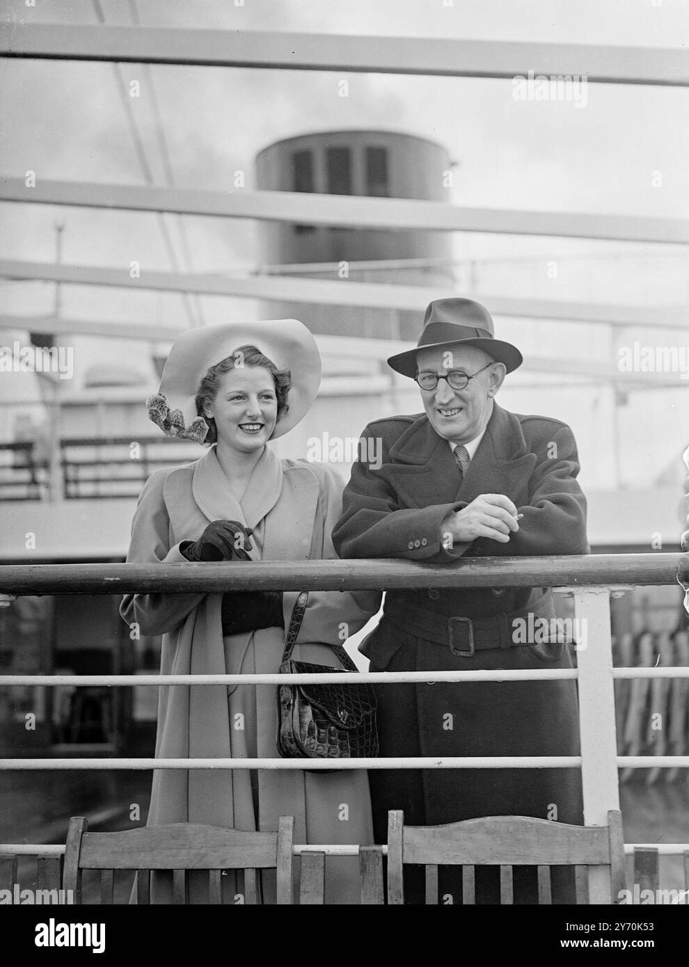 NEW '' MODEL '' Seen with Mr . L.P. LORD , Chairman of the Austin Motor ...