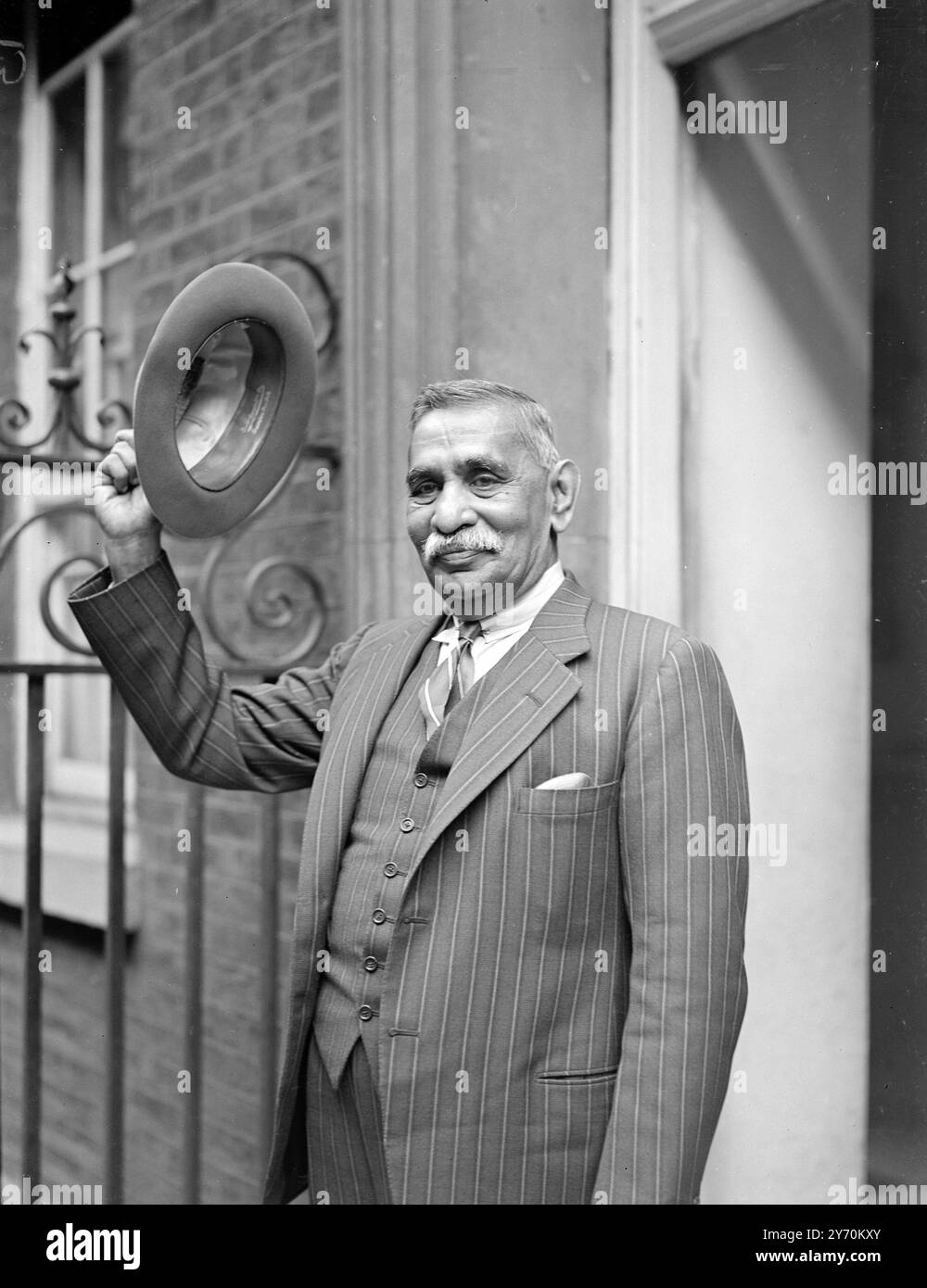 CEYLON PREMIER DIES MR. D.S. SENANAYAKE , Prime Minister of Ceylon - he ...