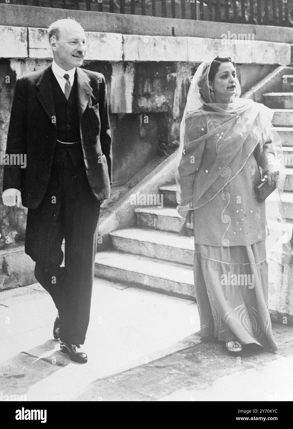 MR . ATTLEE AND GUEST FROM PAKISTAN Mr . CLEMENT ATTLLEE ,the British ...
