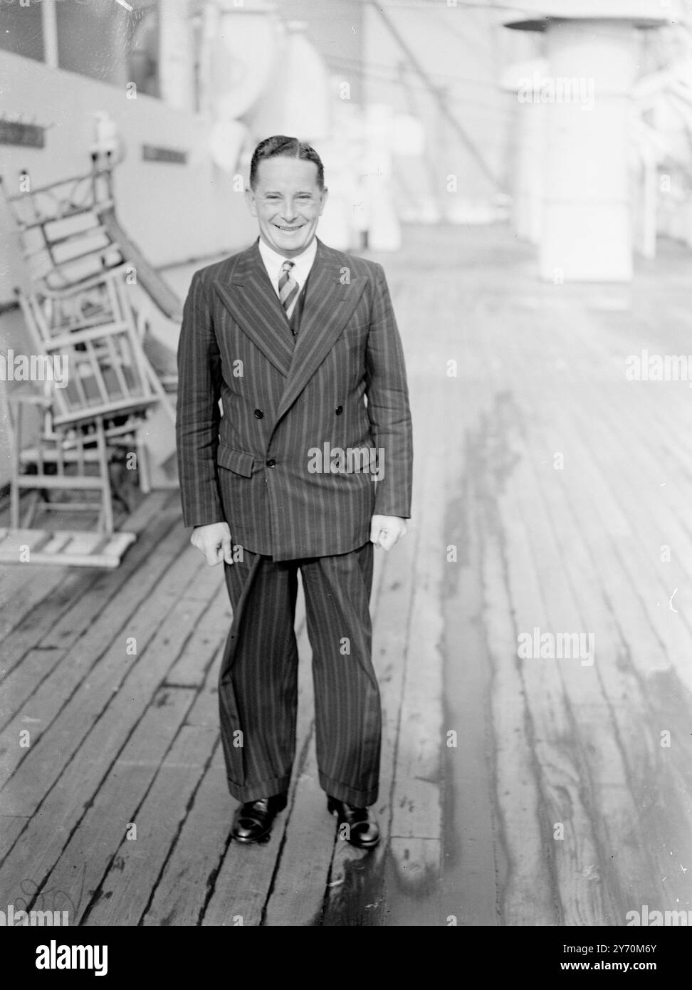 Who starts Black and White Stock Photos & Images - Alamy