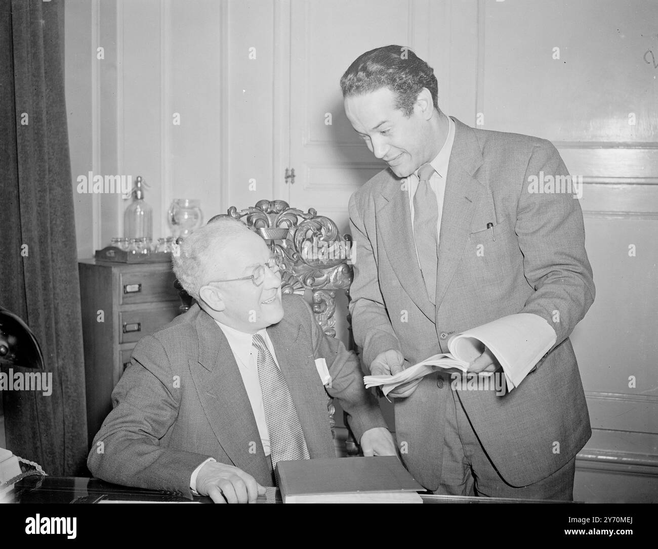 Frank silvera actor Black and White Stock Photos & Images - Alamy