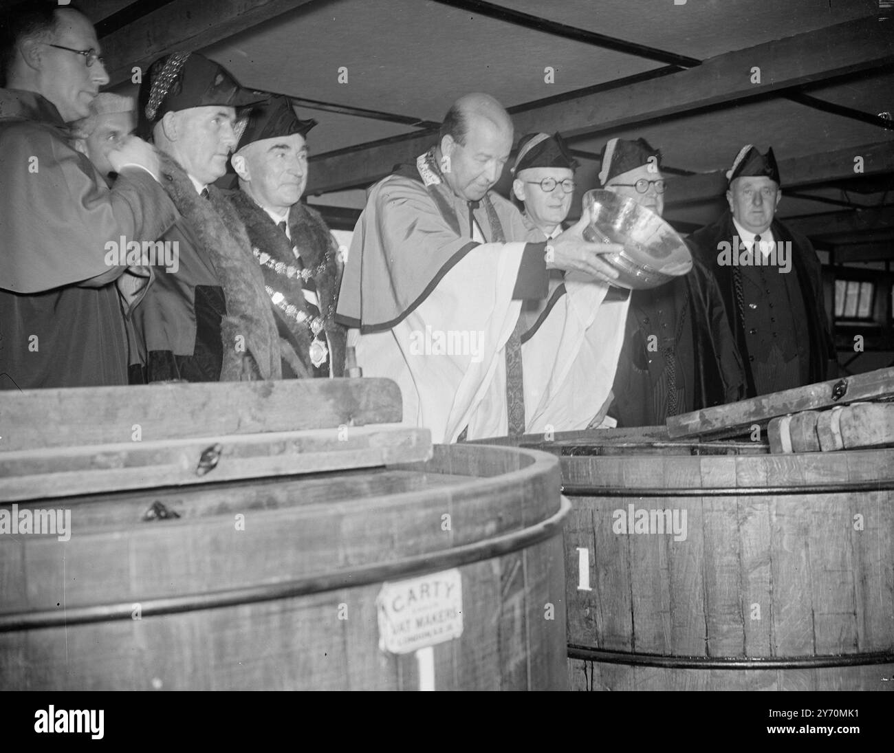 BLESSING THE MEAD IN CORNWALL ANCIENT CEREMONY REVIVED The ancient ...