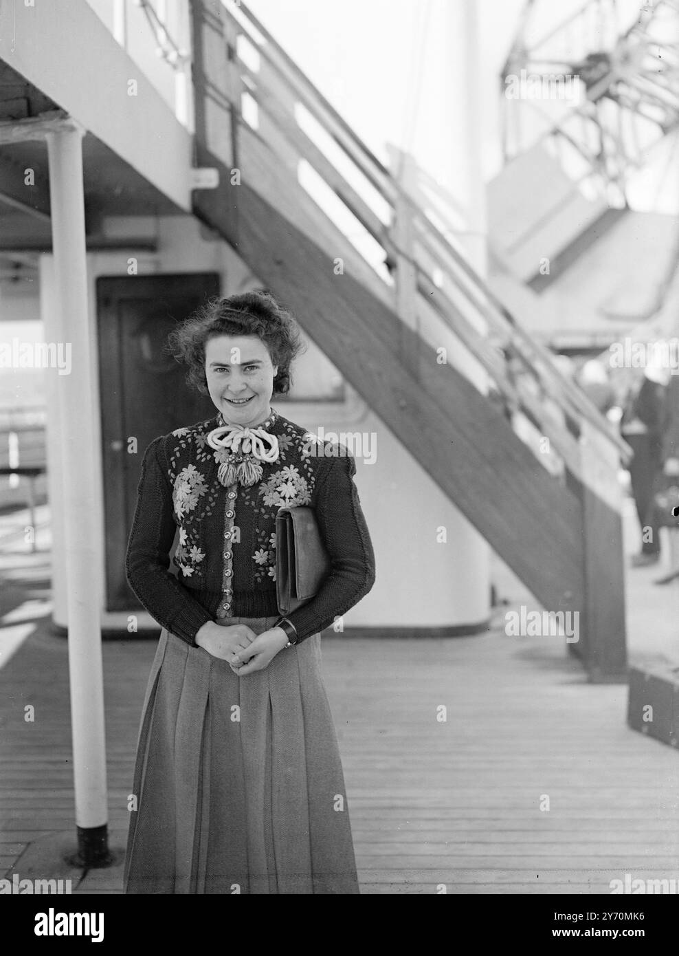 PROFESSOR EINSTEIN'S DAUGHTER SAILS Miss L . EINSTEIN , daughter of ...