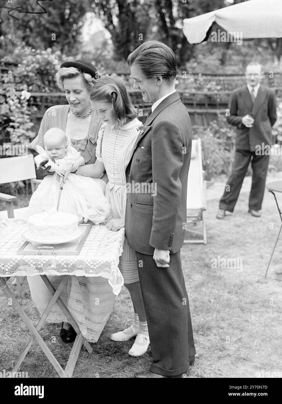 Son of bill owen hi-res stock photography and images - Alamy