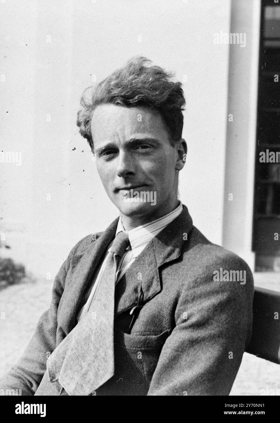 White cochrane hi-res stock photography and images - Alamy