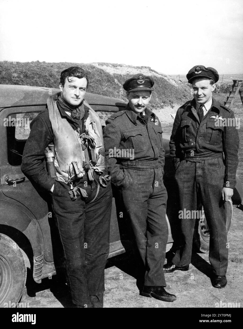 RAF scenes - RAF personnel. Wing Commander M L Ffrench Beytagh D.F.C ...
