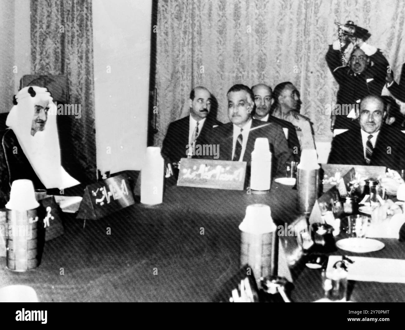 Faisal of saudi arabia 1967 hi-res stock photography and images - Alamy