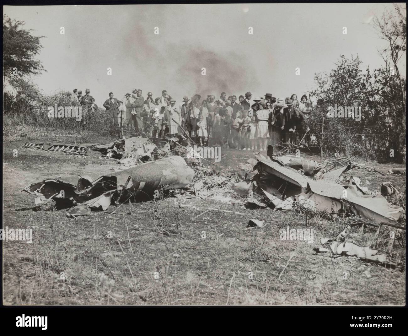 GERMAN BOMBERS SHOT DOWN IN BIG SOUTH COAST BATTLE.Two German bombers ...