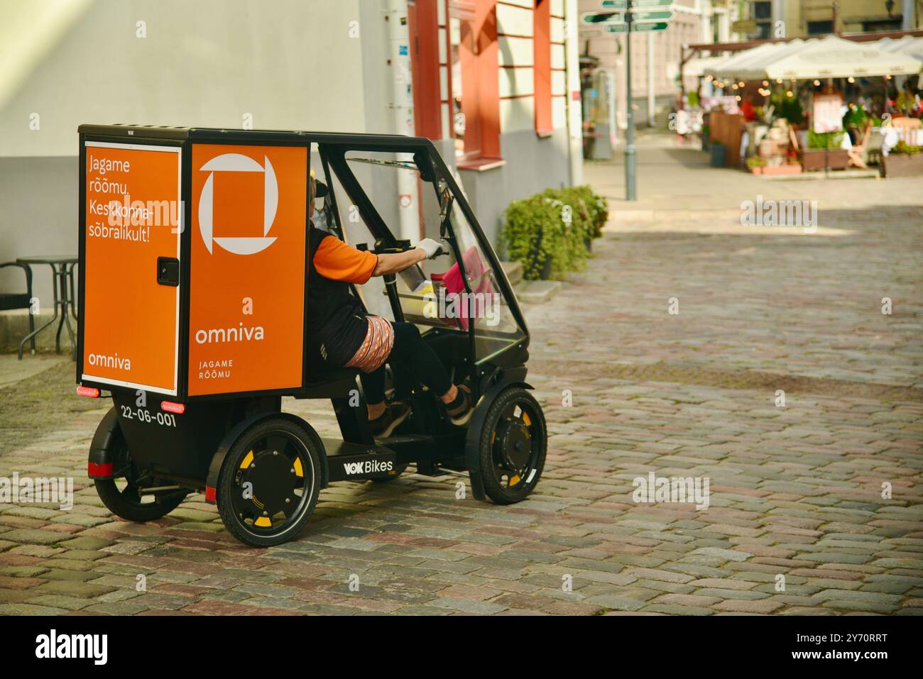 Pedal powered Omniva postal mail delivery EV vehicle Vok Bikes with ...