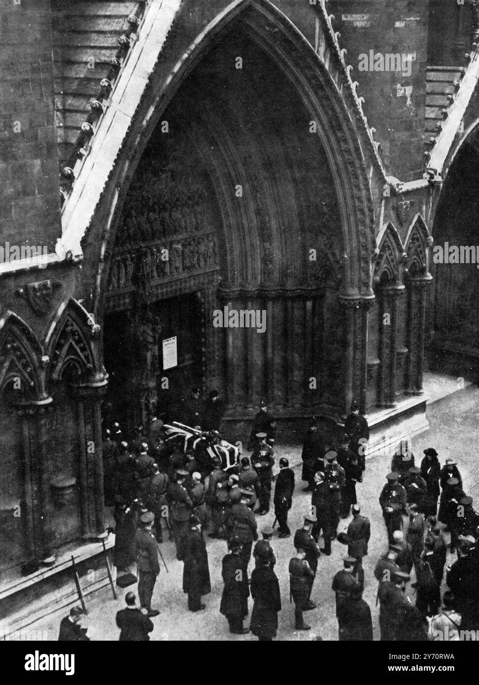 Funeral of the Unknown Warrior 11 November 1920 . "In the holiest acre ...
