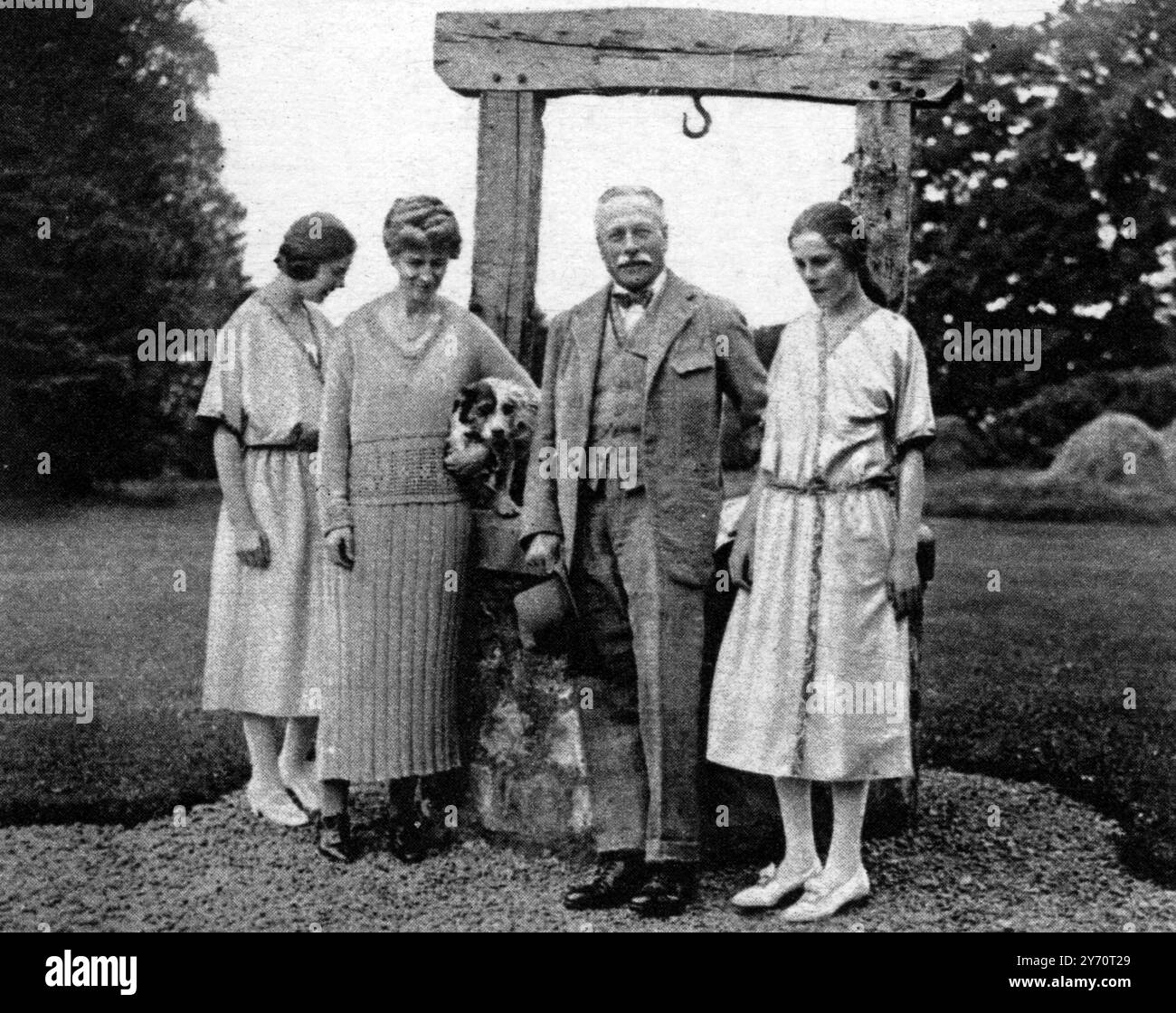 Dorothy maud vivian hi-res stock photography and images - Alamy