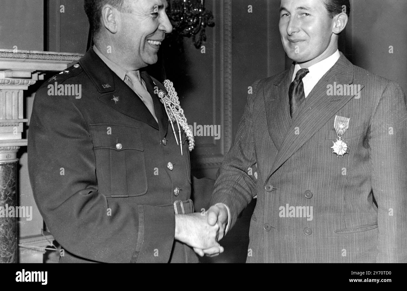 Captain Roy Farran , at the US Ambassador's home in Prince-gate ...