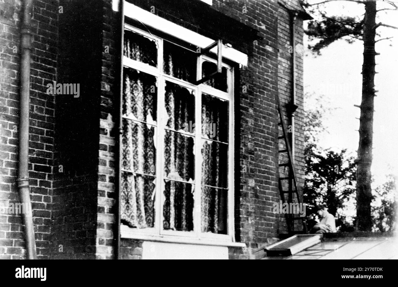 Rex Farran , 26 year old brother of Captain Roy Farran , was killed as ...