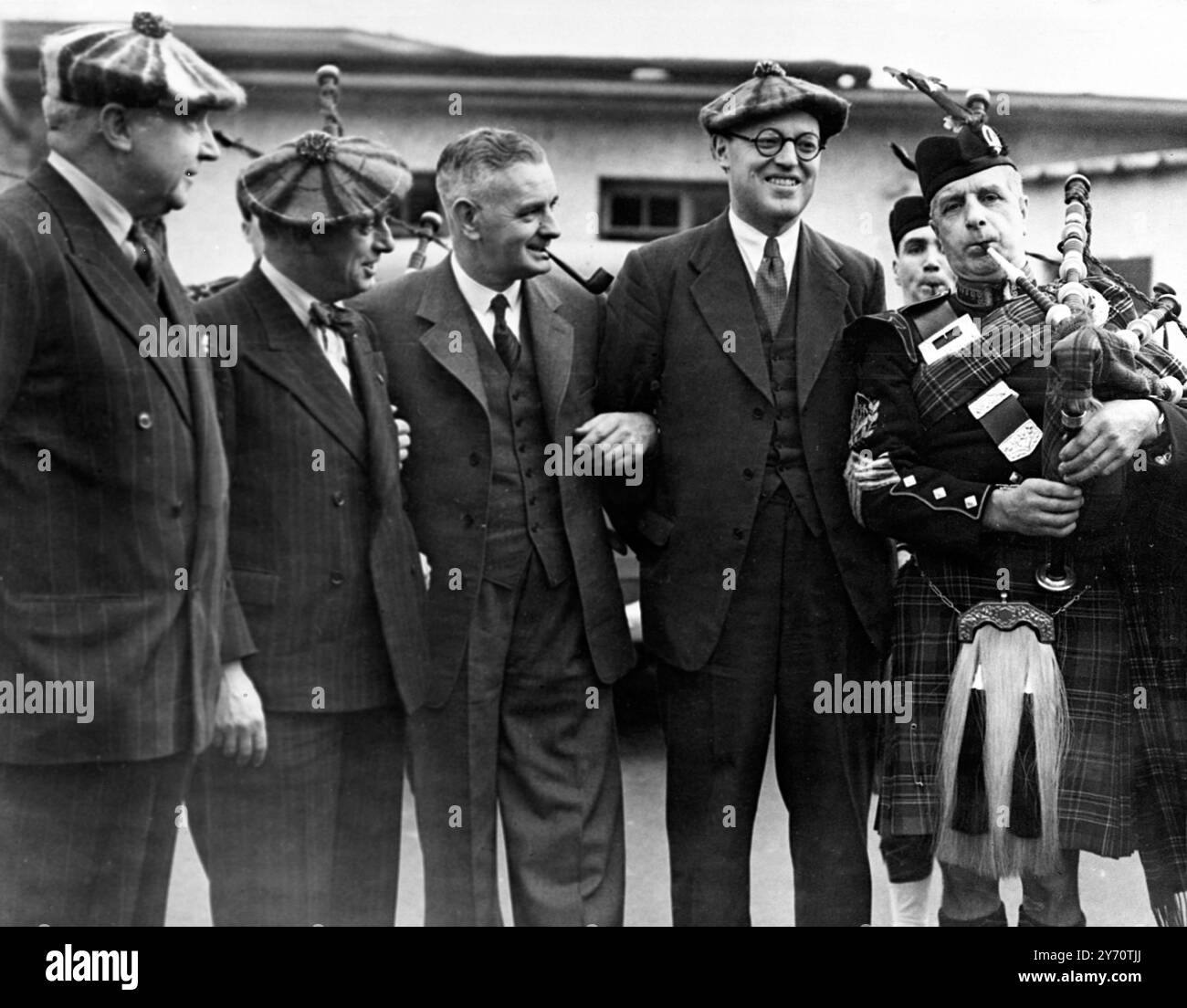 George samuel lindgren hi-res stock photography and images - Alamy