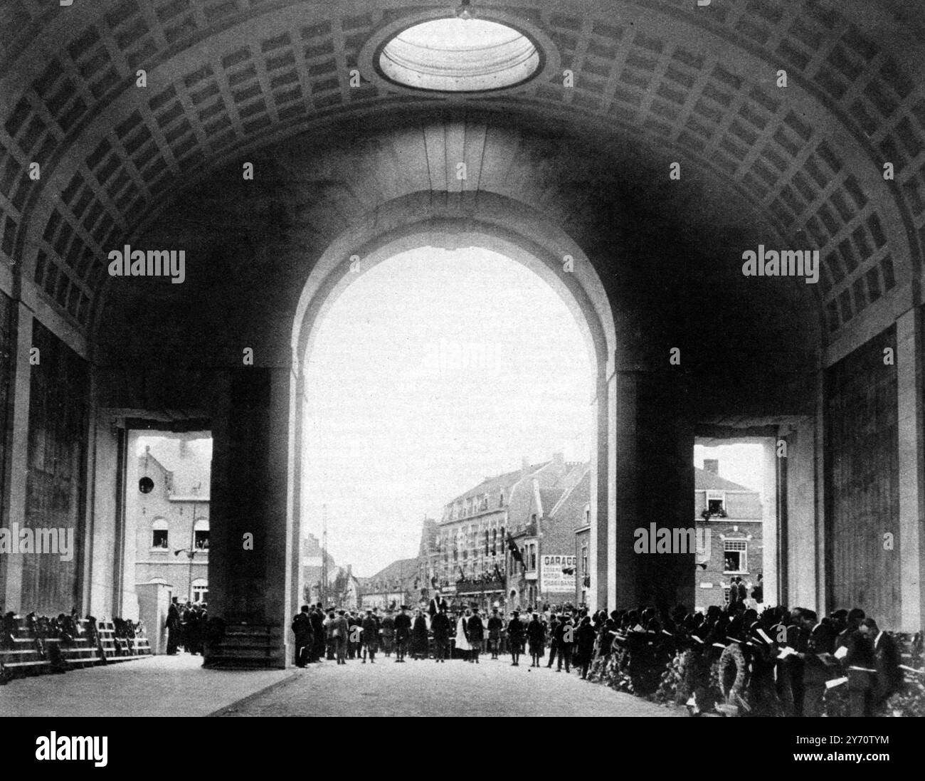 The immortal defence of Ypres salient : The Menin gate memorial ...