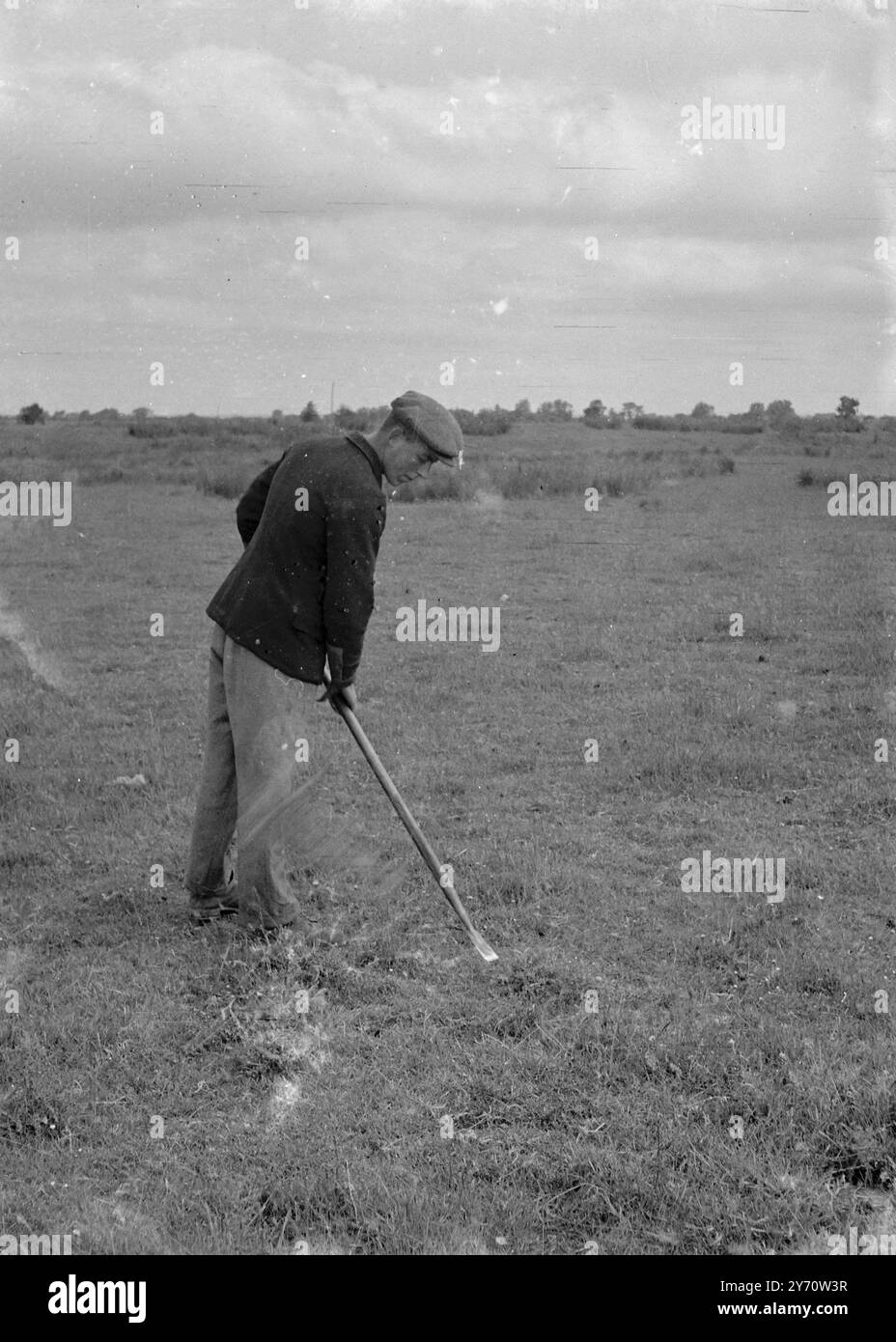 Hand Hoe 1940 Stock Photo - Alamy