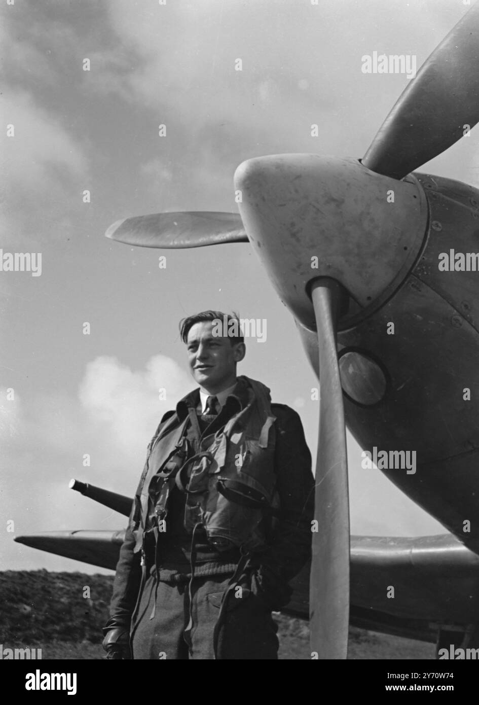 Commander plane pilot Black and White Stock Photos & Images - Alamy
