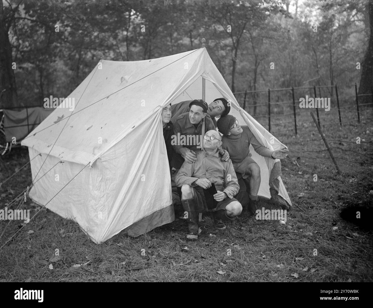 Scouts winter camp - North Cray . 1 January 1946 Stock Photo - Alamy