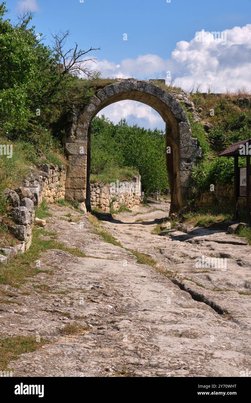 ancient stone archway leading to a historic pathway Stock Photo - Alamy