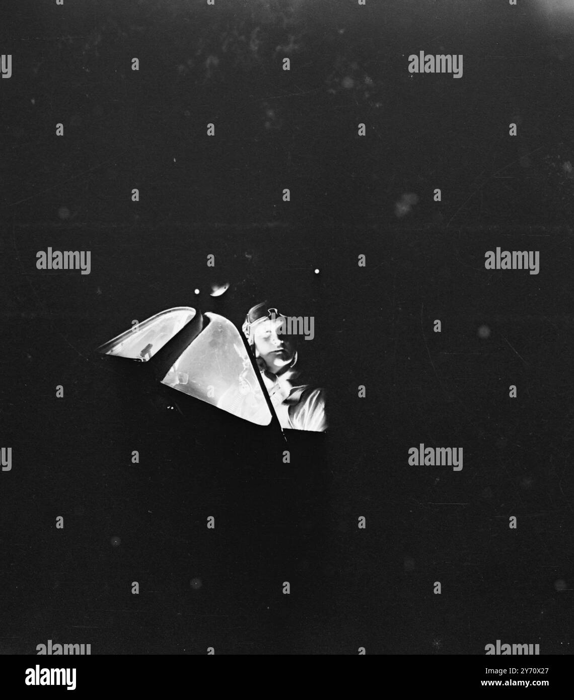 Cockpit of a spitfire at night . 1945 Stock Photo - Alamy