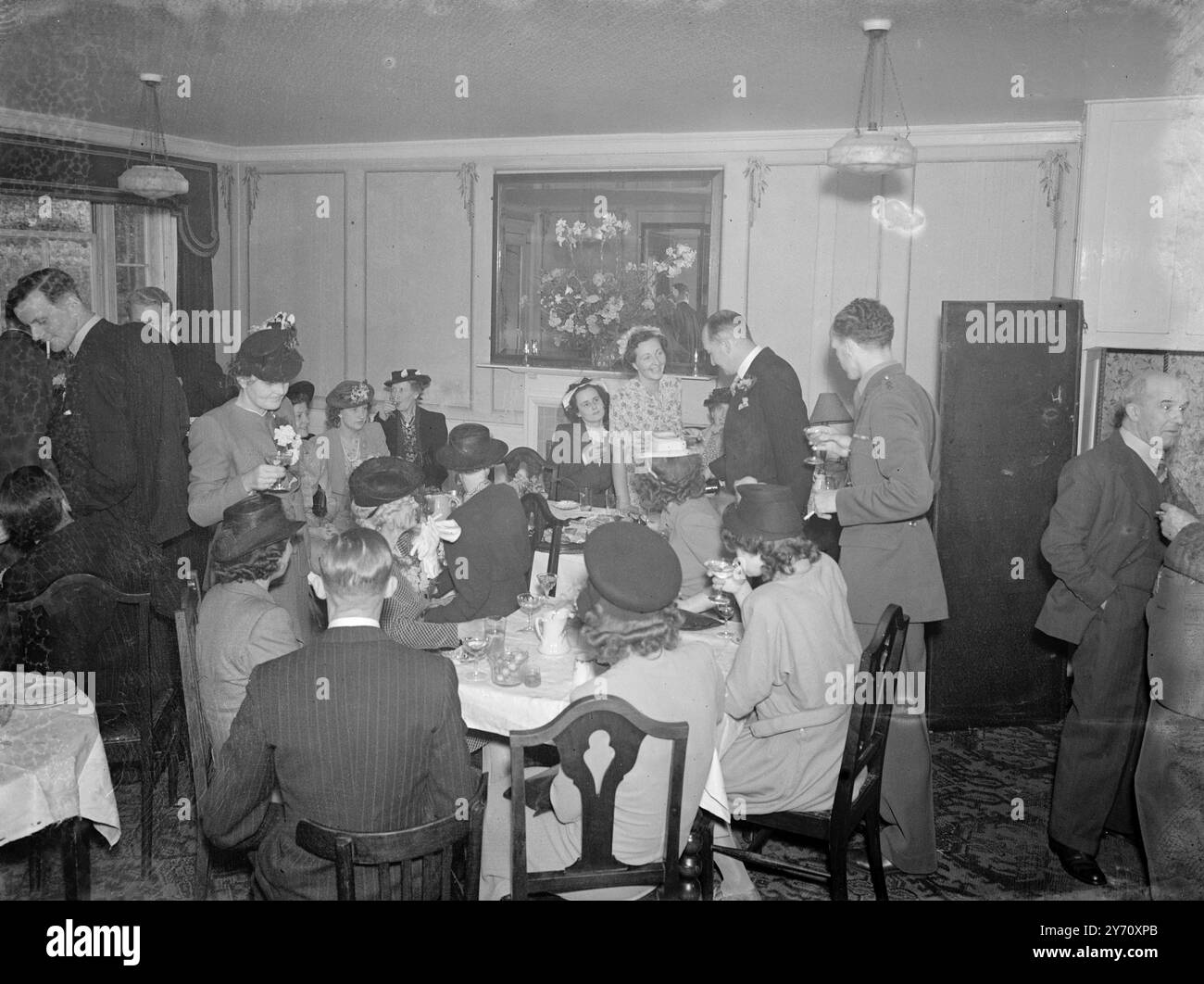 Wedding of David Mostyn and Beryl Miller . 1 January 1946 Stock Photo ...