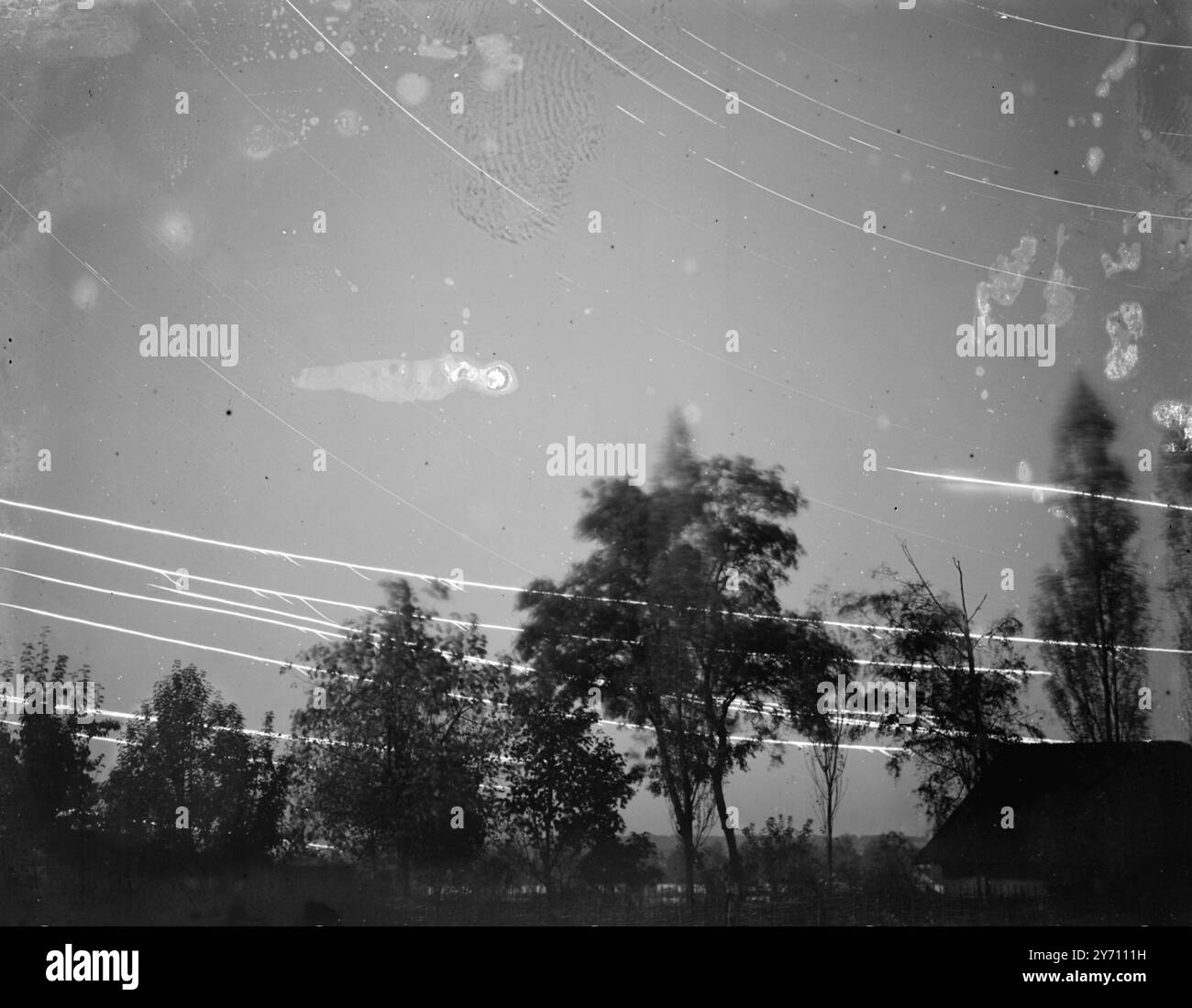 Air Raid ( night) Sidcup, Kent, England. August / September 1940 Battle ...