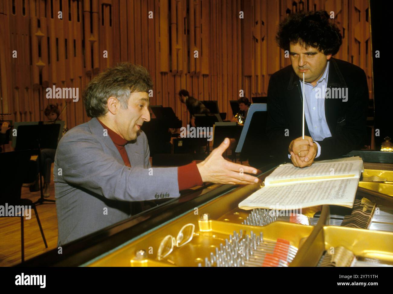 Vladimir Ashkenazy at piano and conductor Uri Segal rehearsals with ...
