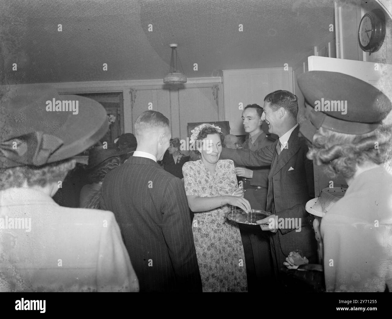 Wedding of David Mostyn and Beryl Miller . 1 January 1946 Stock Photo ...