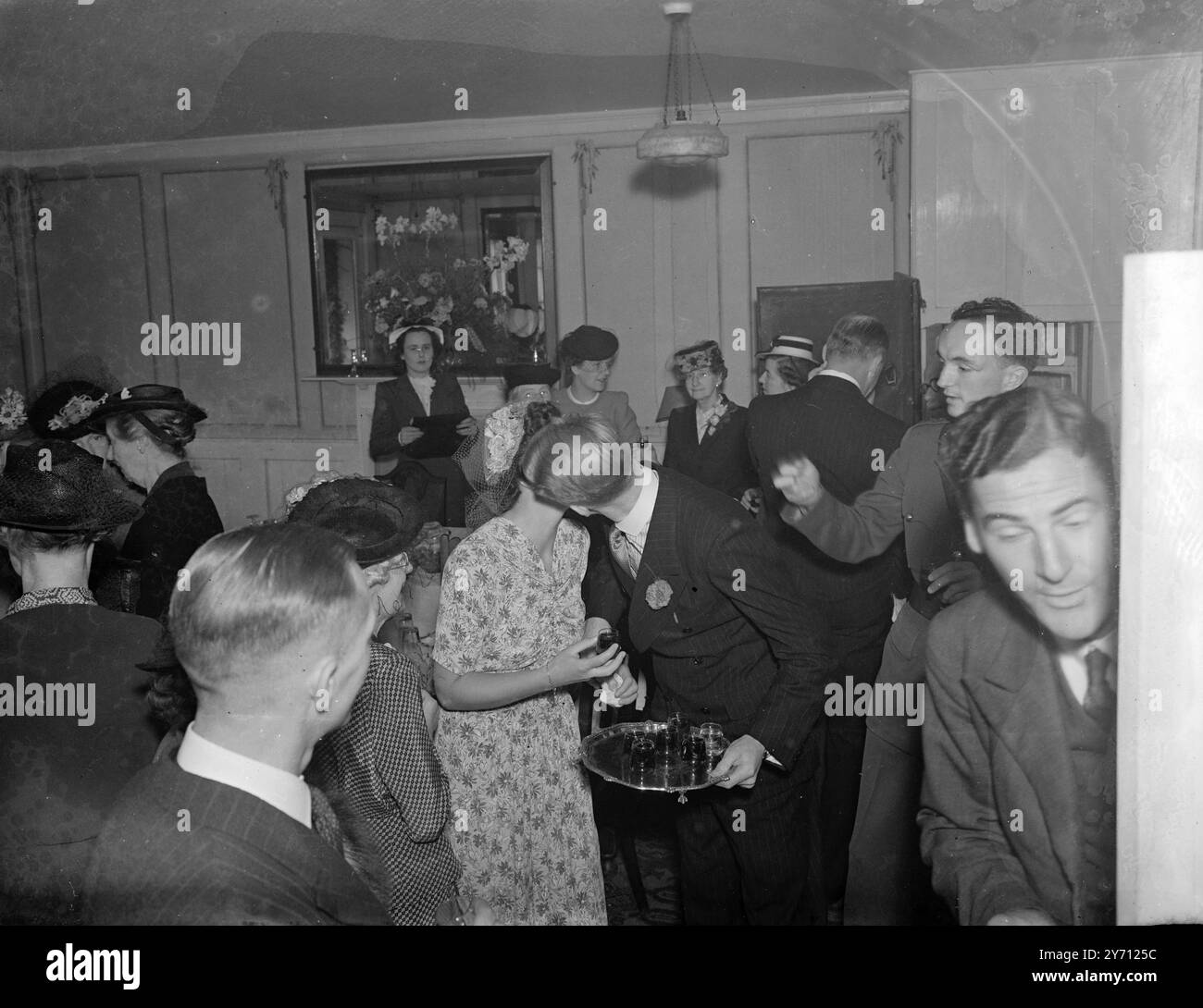 Wedding of David Mostyn and Beryl Miller . 1 January 1946 Stock Photo ...
