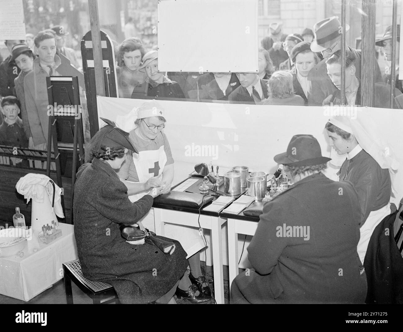 Blood Transfusion Service 1940 Stock Photo - Alamy